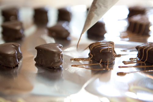 Uitjes in Deventer ® biedt Chocolade workshop Bonbons